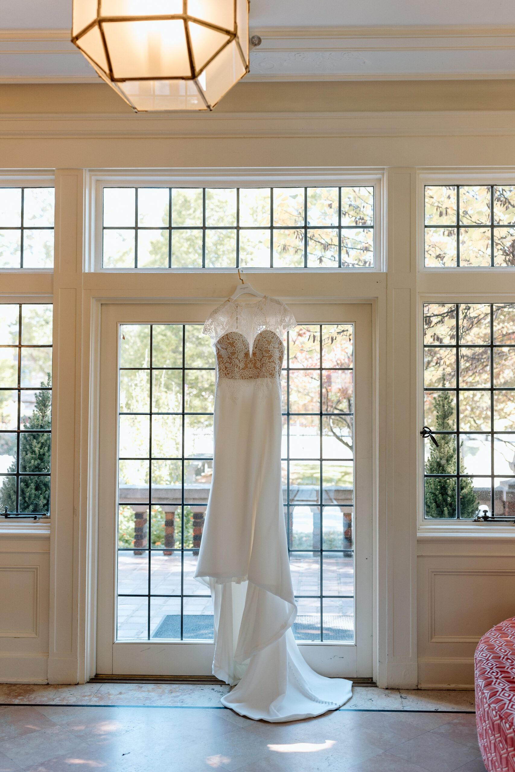 Timeless Harwelden Mansion Fall Wedding - Katherine Rivera Photography