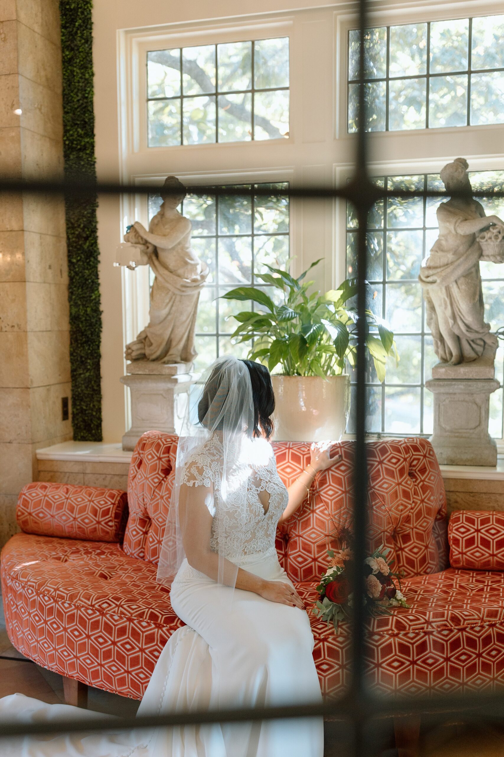 Timeless Harwelden Mansion Fall Wedding - Katherine Rivera Photography