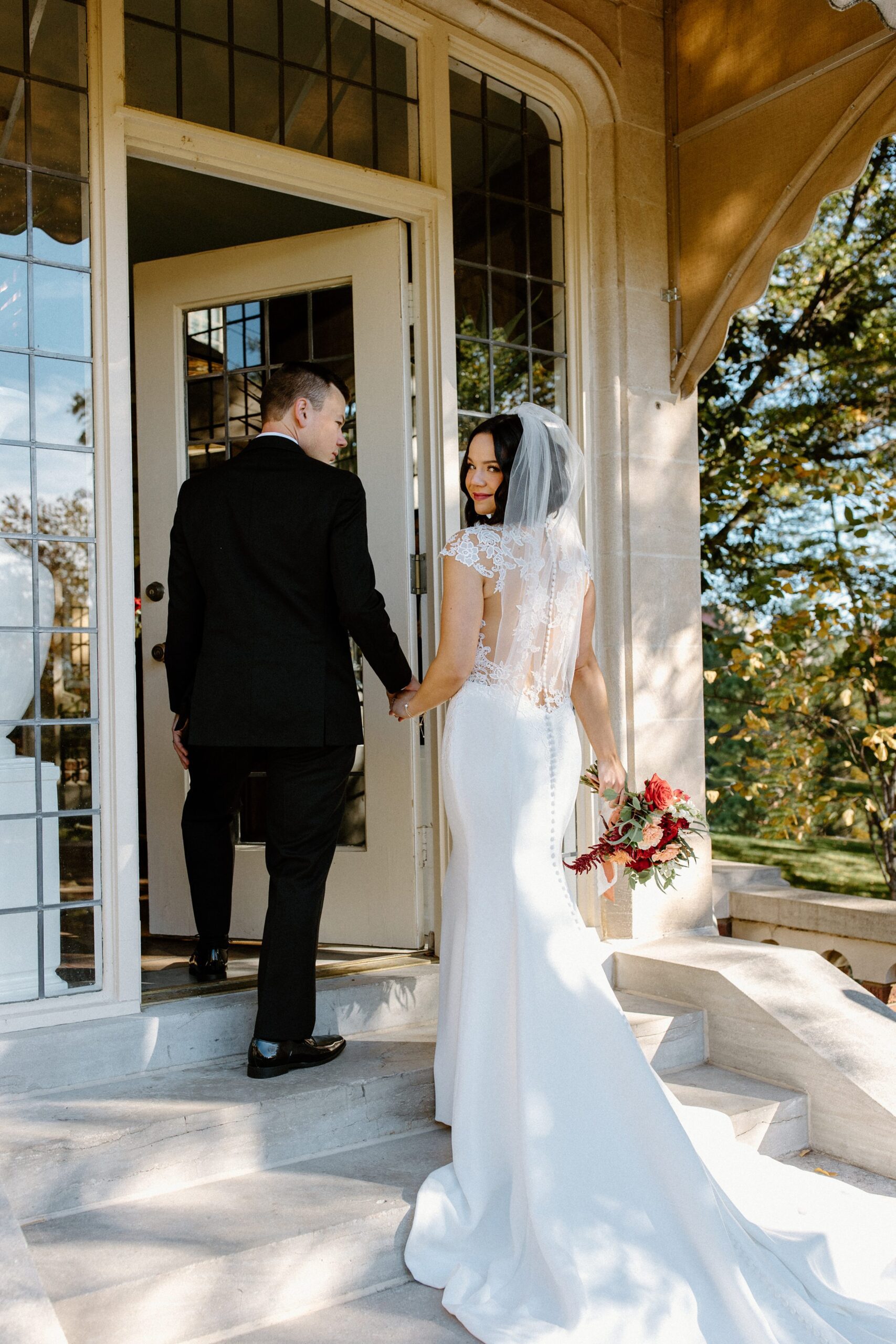 Timeless Harwelden Mansion Fall Wedding - Katherine Rivera Photography