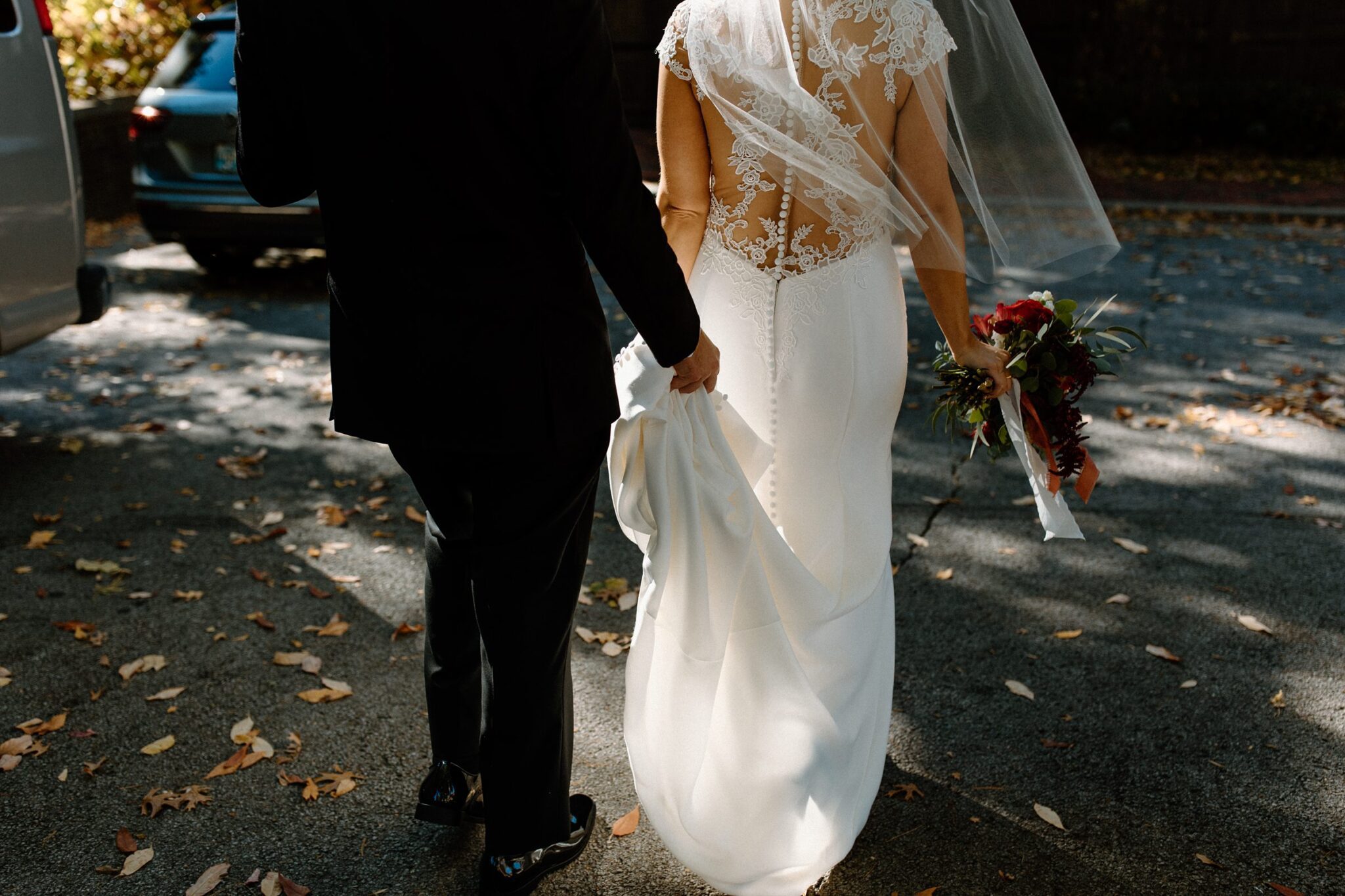 Timeless Harwelden Mansion Fall Wedding - Katherine Rivera Photography
